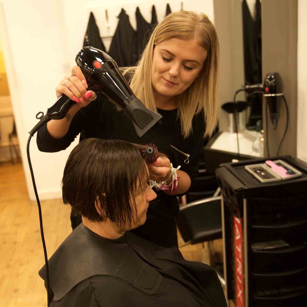 Weston Favell Hairdressers | Elliotts Hairdressing Salon